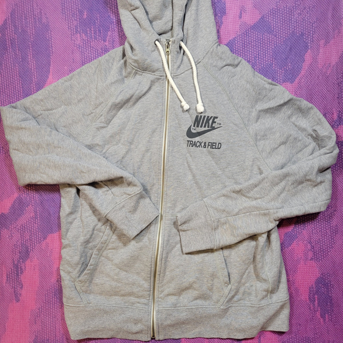 Nike Track and Field Jacket (L) – Bell Lap Track and Field