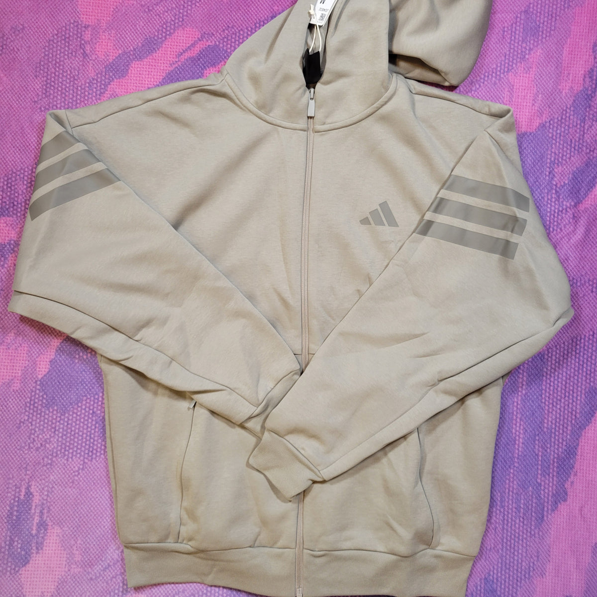 Adidas Running Jacket (M) – Bell Lap Track and Field